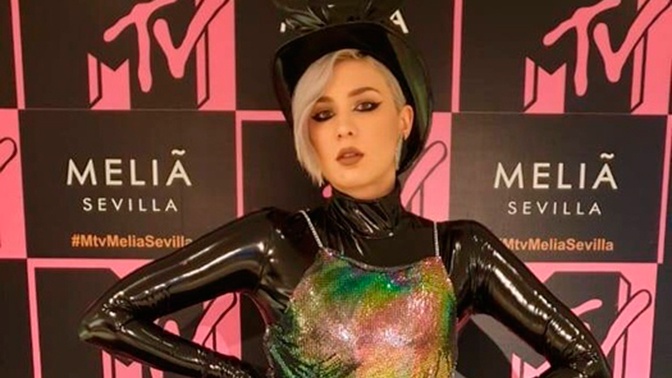 Maruv получила награду MTV как «лучший российский исполнитель» - ТРК ...